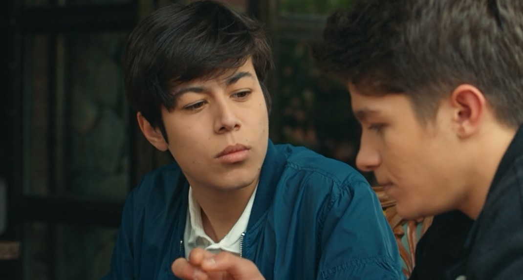 Avance semanal final de 'Infiel': Ali y Zeinep miran la tumba de Volkan ...